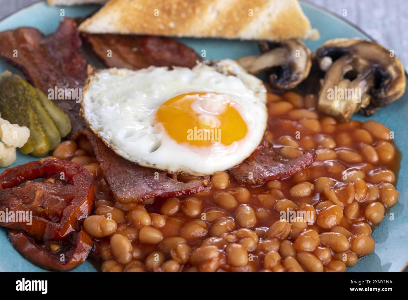 English food plate hi-res stock photography and images - Alamy