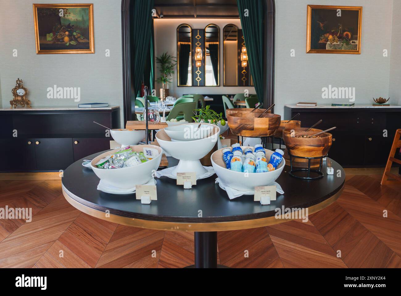 Luxurious dining area buffet hi-res stock photography and images - Alamy