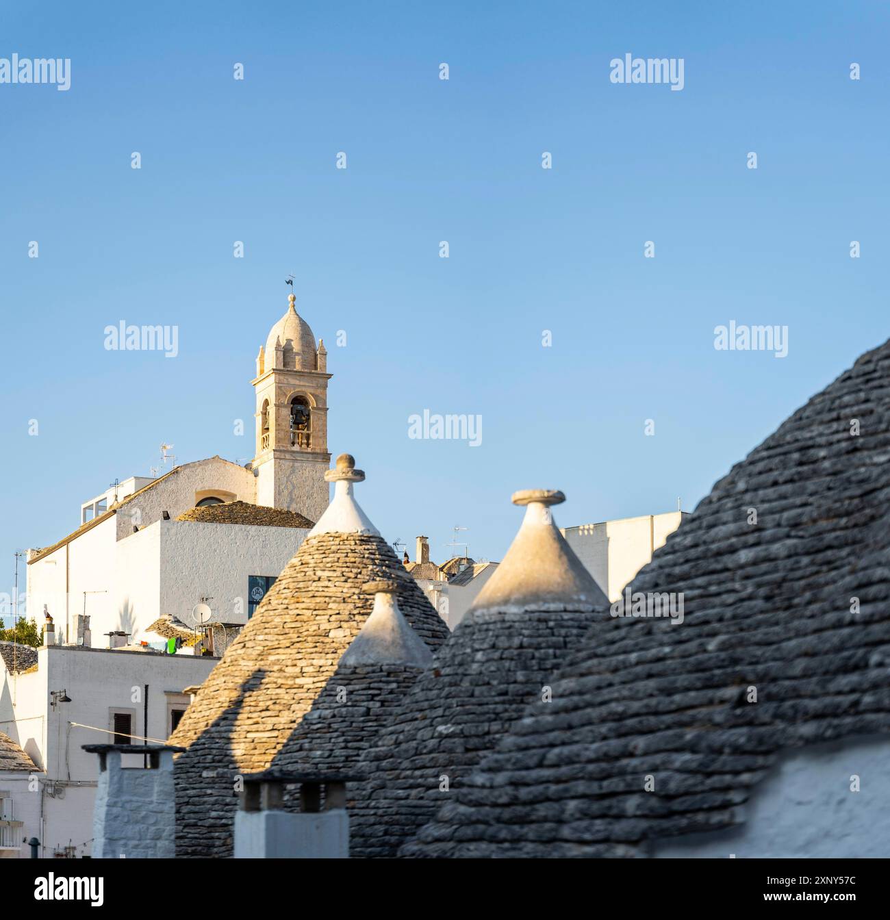 A stroll through the old town of Alberobello in Puglia, southern Italy ...