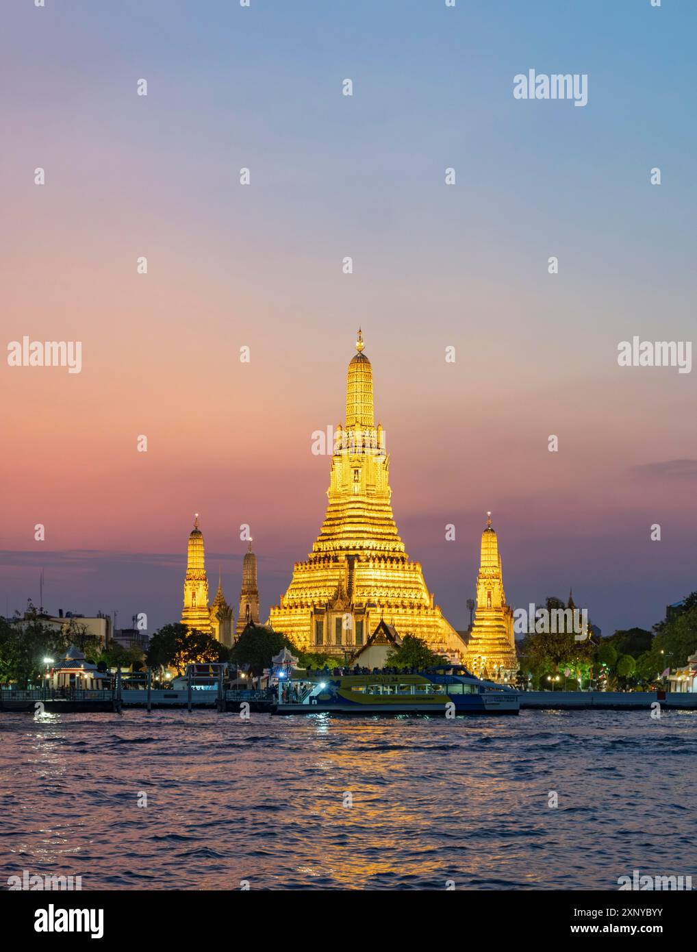 Wat Arun At Night Where To Stay In Bangkok Thailand Best New Hotel
