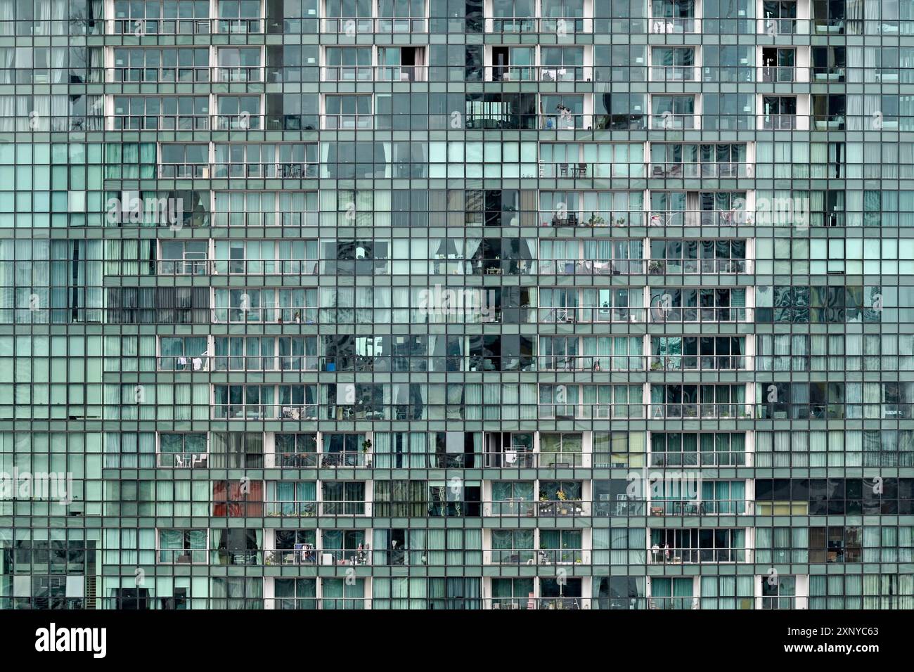 Flats window hi-res stock photography and images - Alamy