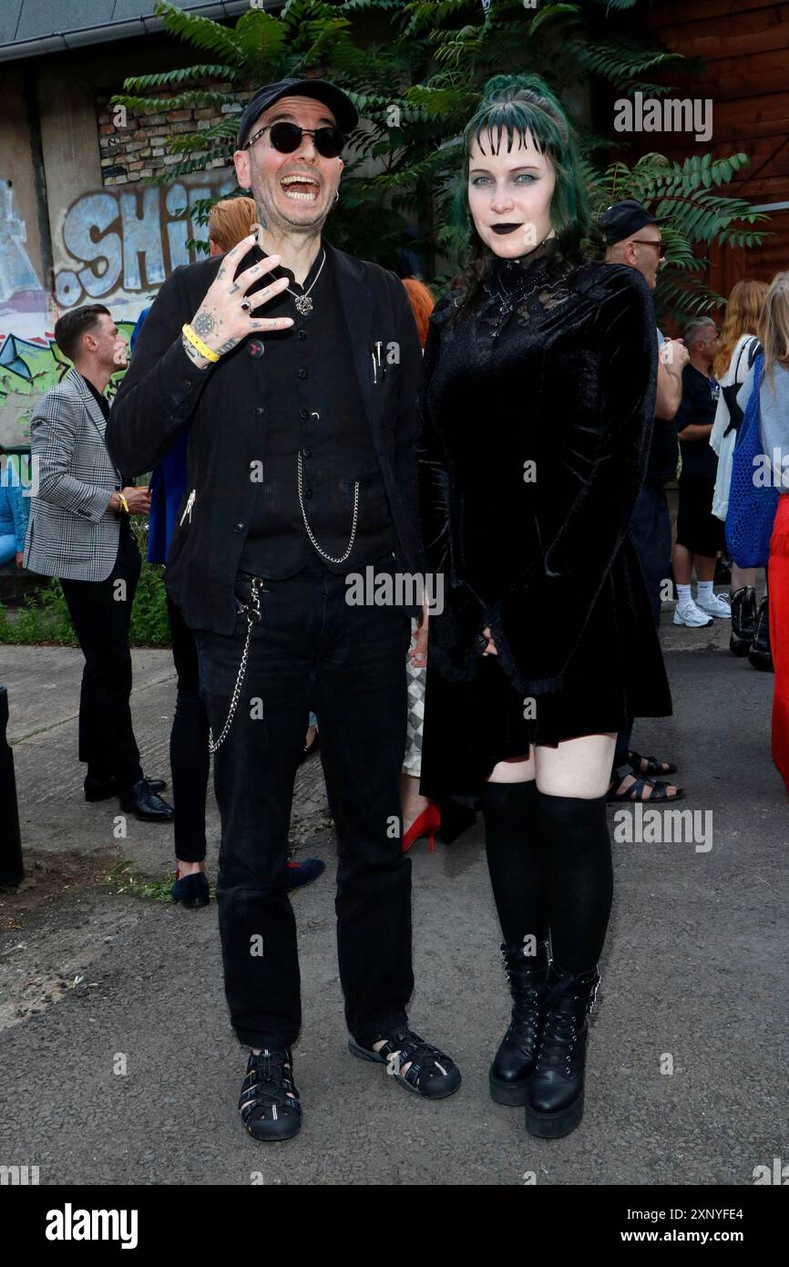 Mark Benecke and his woman Ines fisherman at the opening of the Tim ...