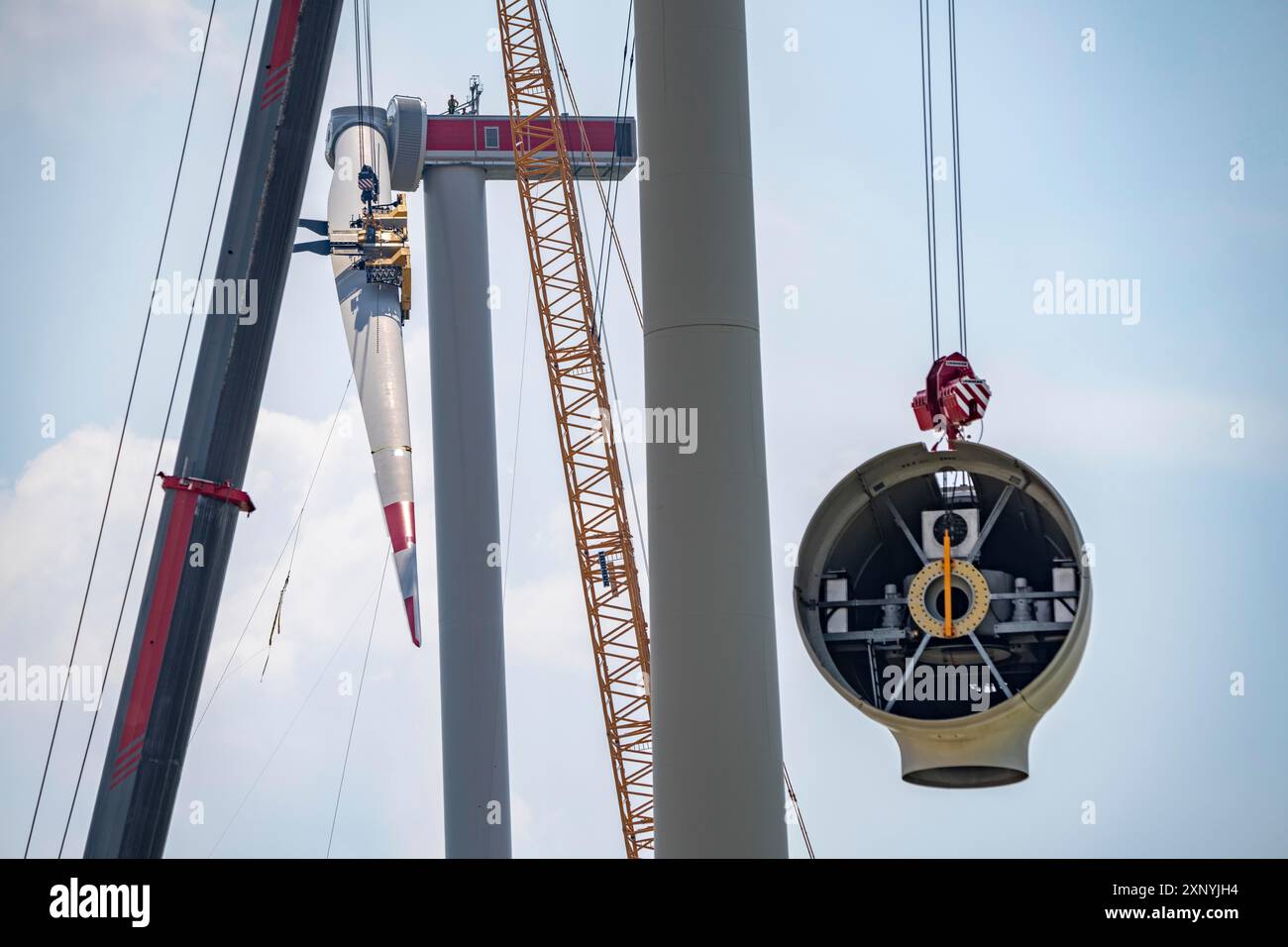 Erection of an Enercon E-160 wind turbine, rear, assembly of the first ...