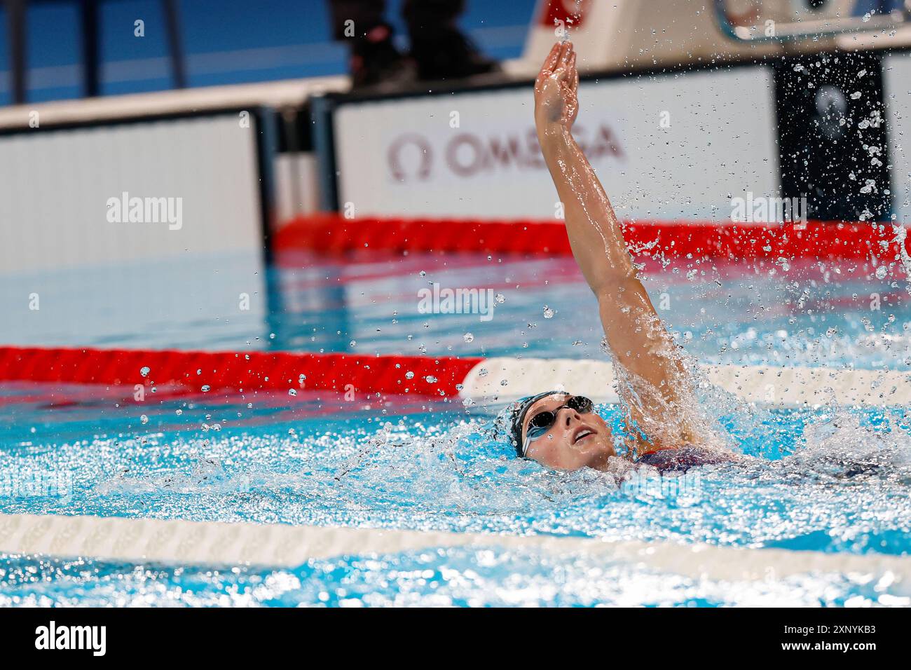 Summer McIntosh of Canada competes during Women's 200m Individual ...
