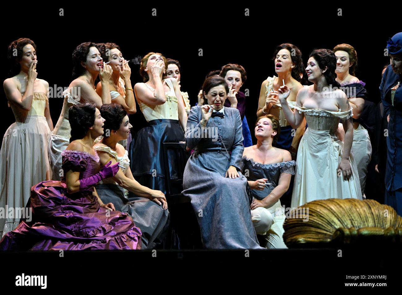 Opéra comique 19th century hi-res stock photography and images - Alamy