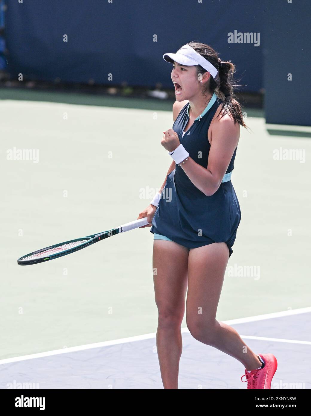 Washington, D.C, USA. 30th July, 2021. EMMA RADUCANU celebrates during ...