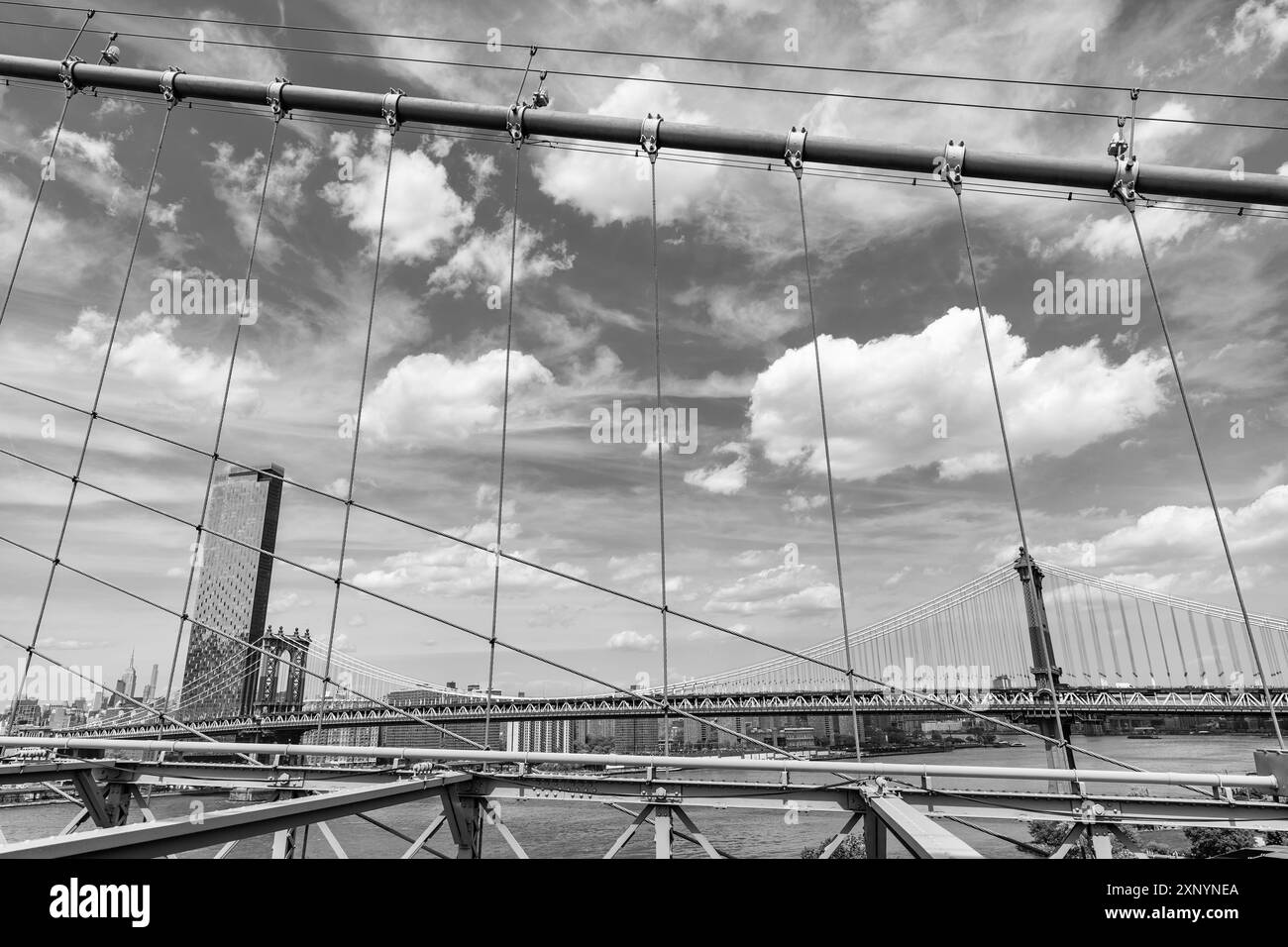 bridge connecting Lower Manhattan with Downtown Brooklyn. urban city ...