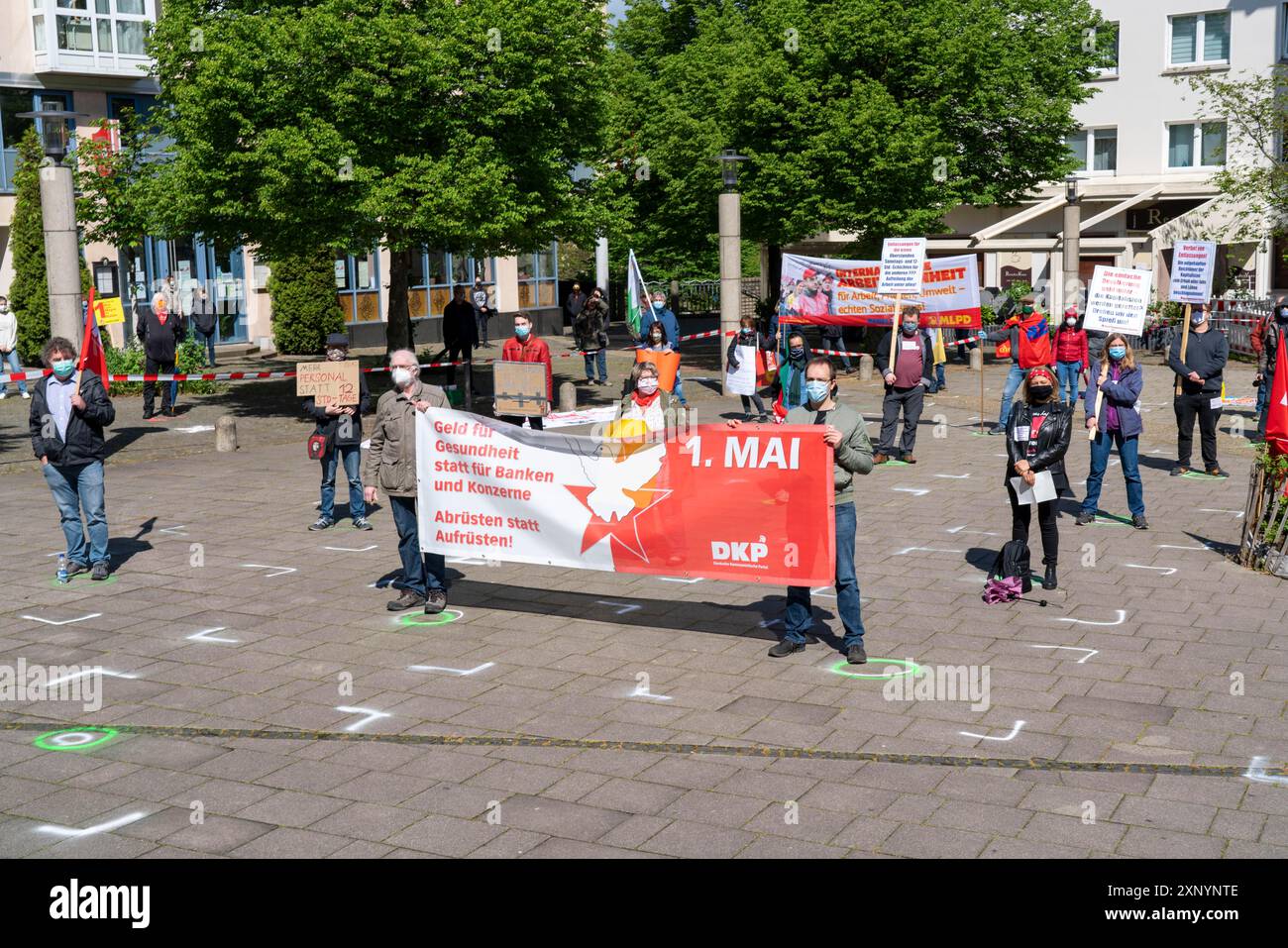 Demonstration on 1 May, on the Weberplatz in Essen, an alliance of left ...
