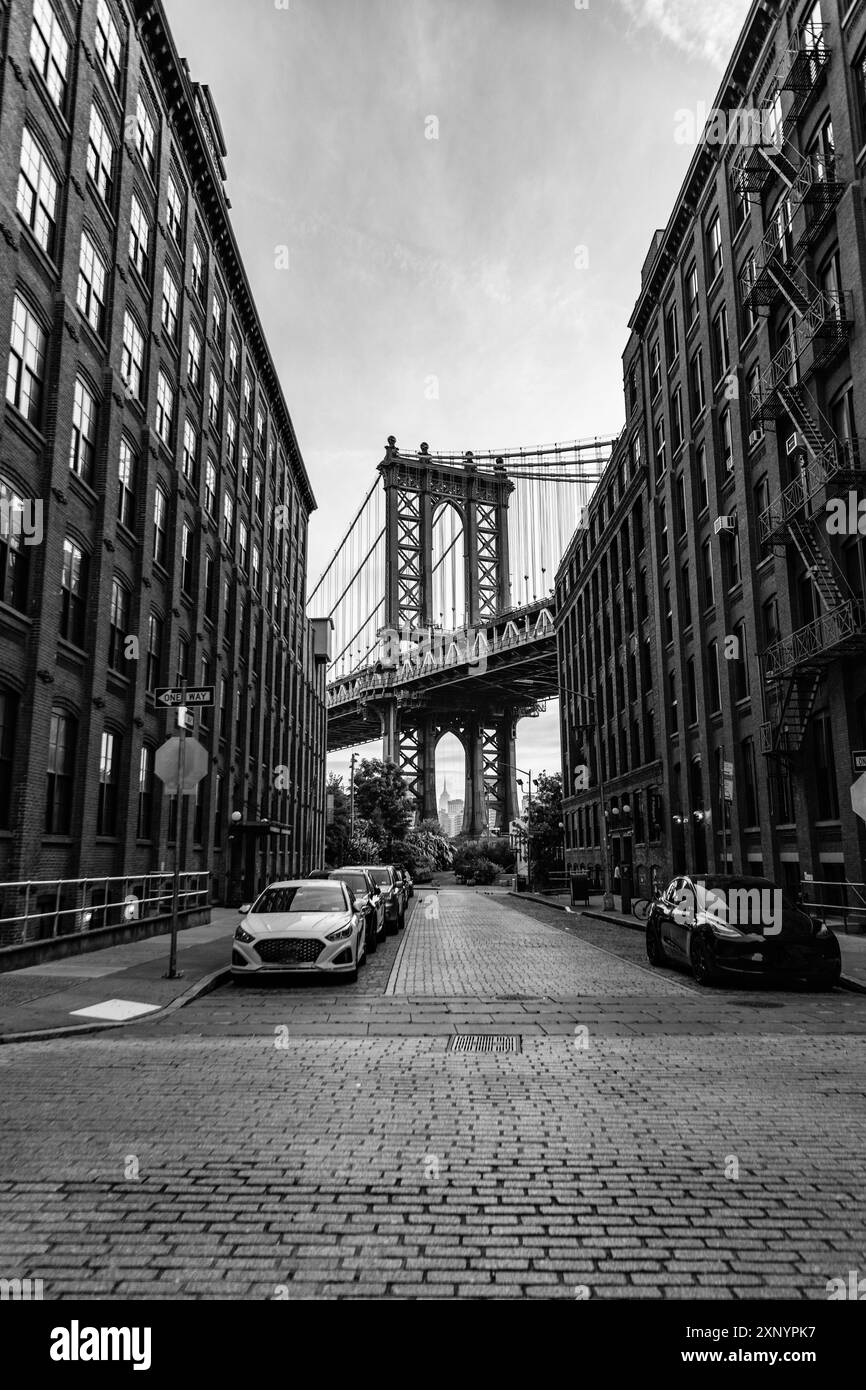 new york urban architecture. manhattan bridge in new york. architecture ...