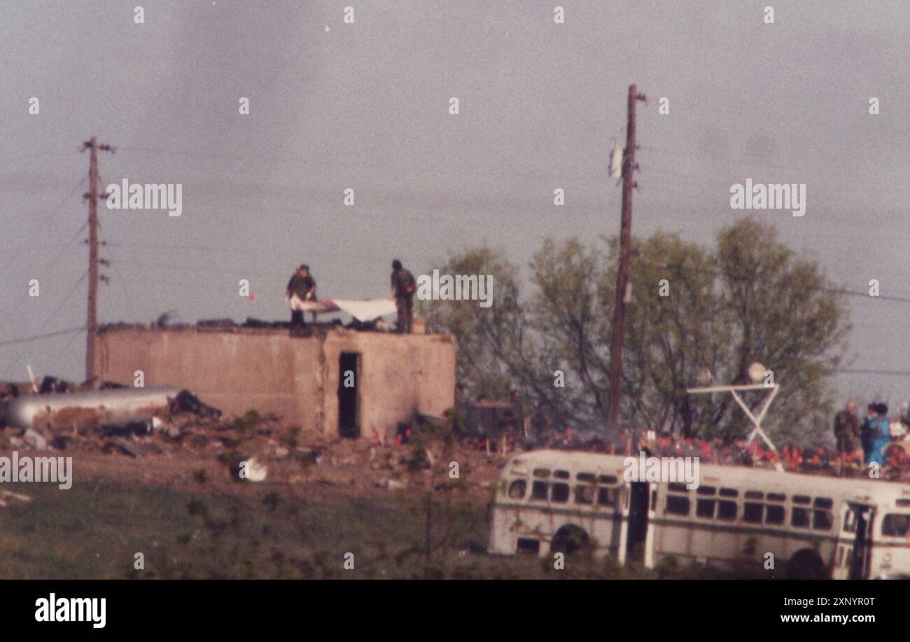 Waco siege hi-res stock photography and images - Alamy