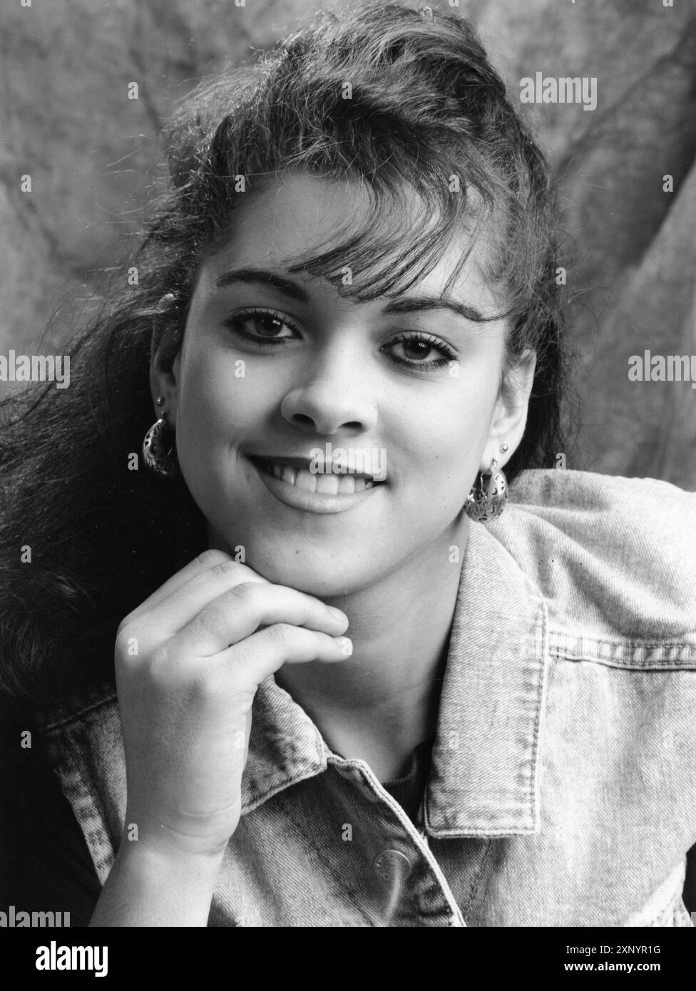 Austin Texas USA, 1996: Attractive Hispanic teen girl poses in the ...