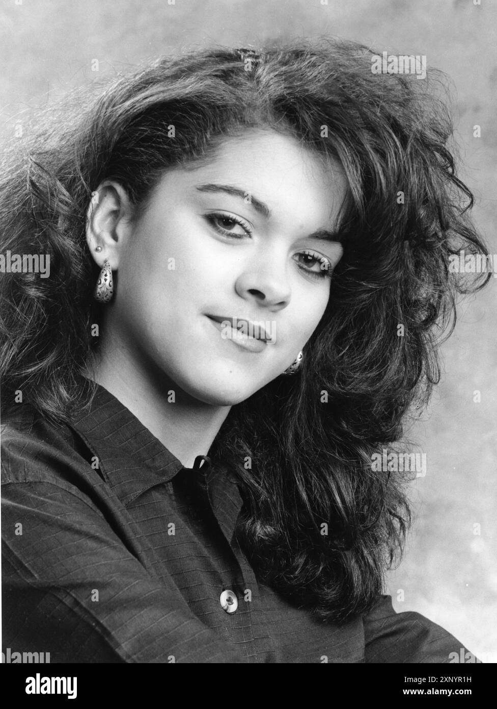 Austin Texas USA, 1996: Attractive Hispanic teen girl poses in the ...