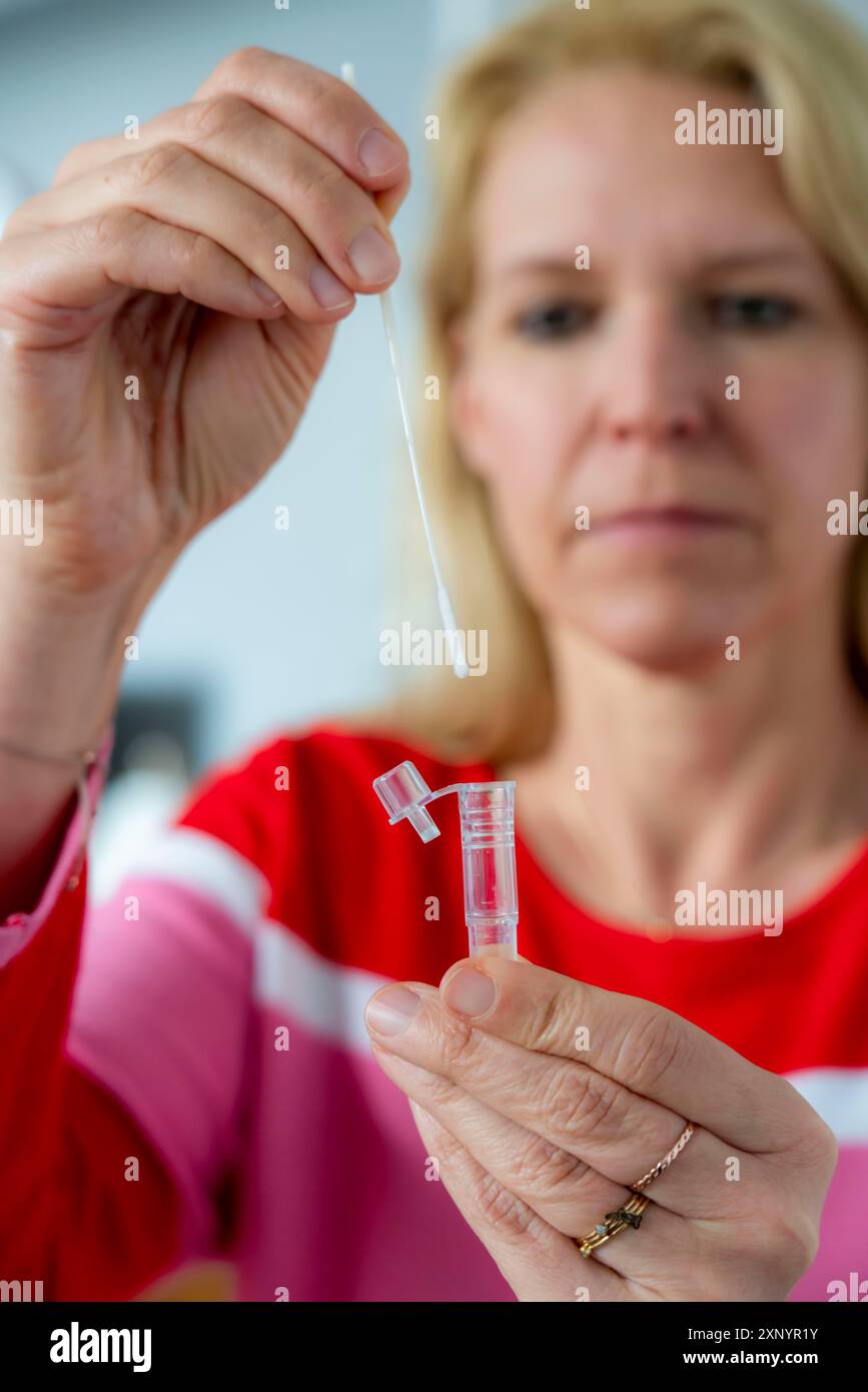 Corona antigen rapid test, lay test, self-test, for the detection of ...