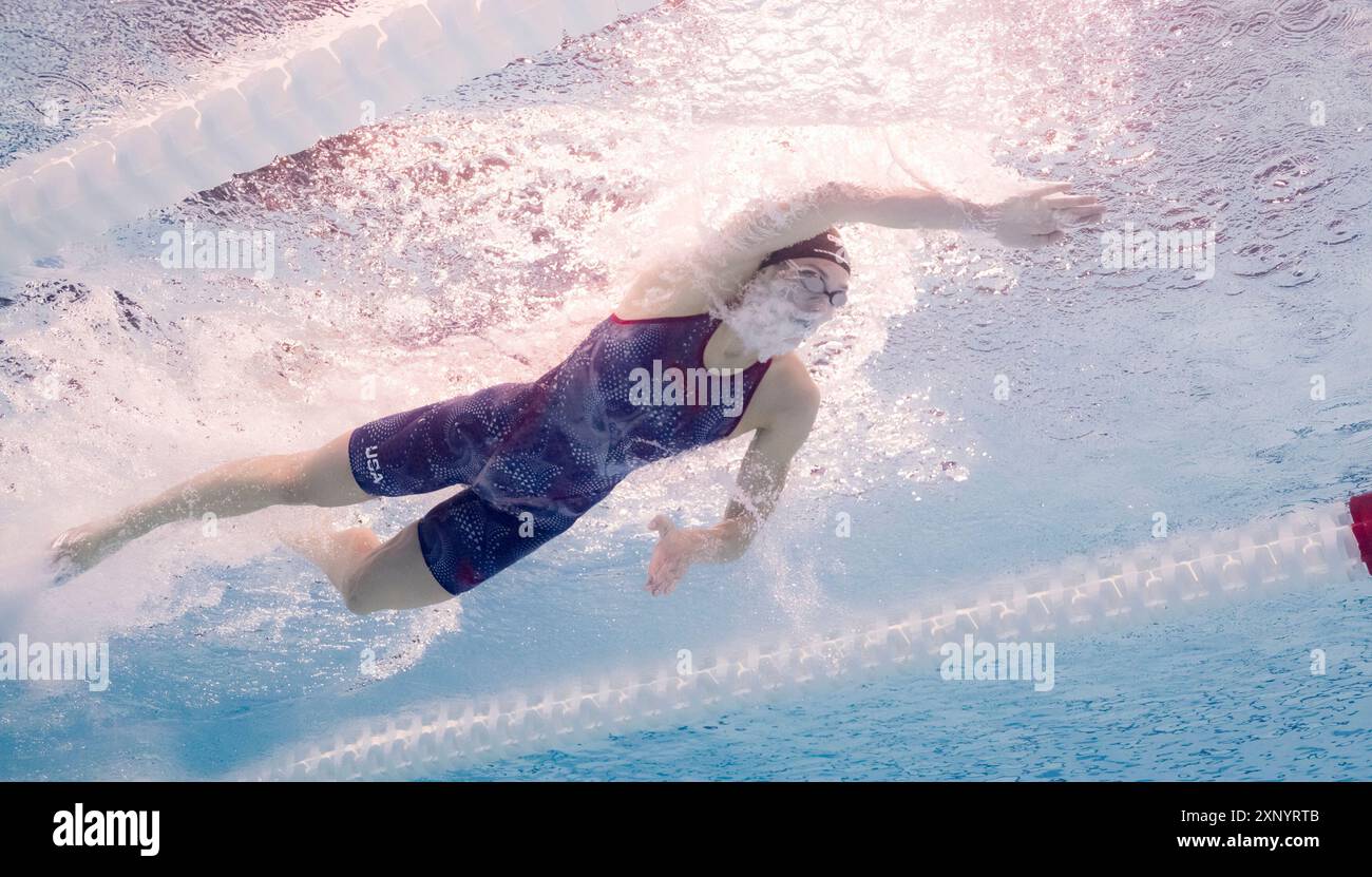 Paris, France. 2nd Aug, 2024. Alex Walsh of the United States competes ...