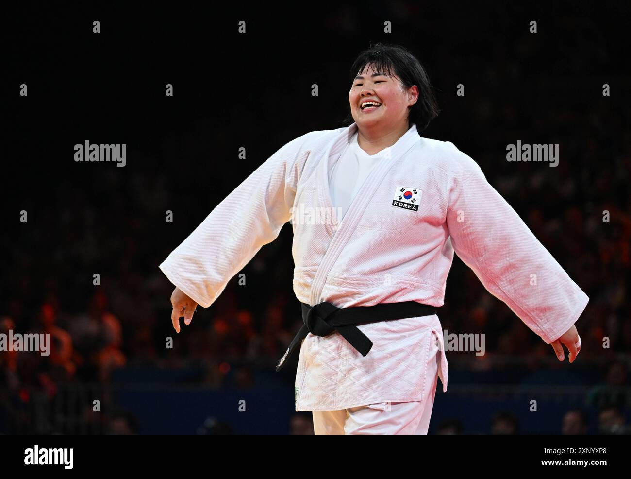 Paris, France. 2nd Aug, 2024. Kim Hayun of South Korea celebrates after ...