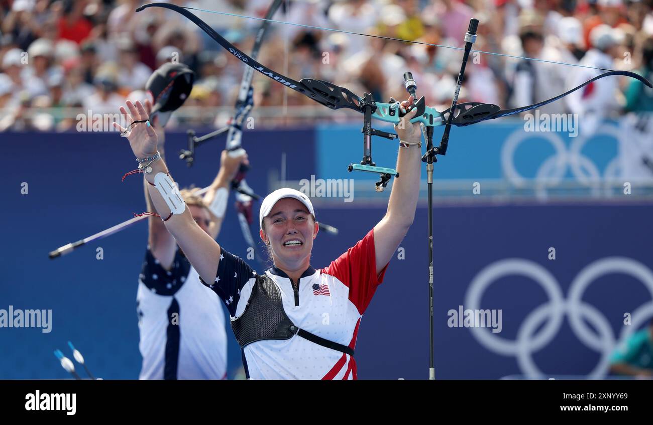 Paris, France. 2nd Aug, 2024. Brady Ellison (back)/Casey Kaufhold of ...