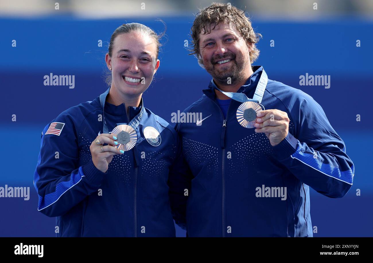Paris, France. 2nd Aug, 2024. Bronze medalists Brady Ellison (R)/Casey ...