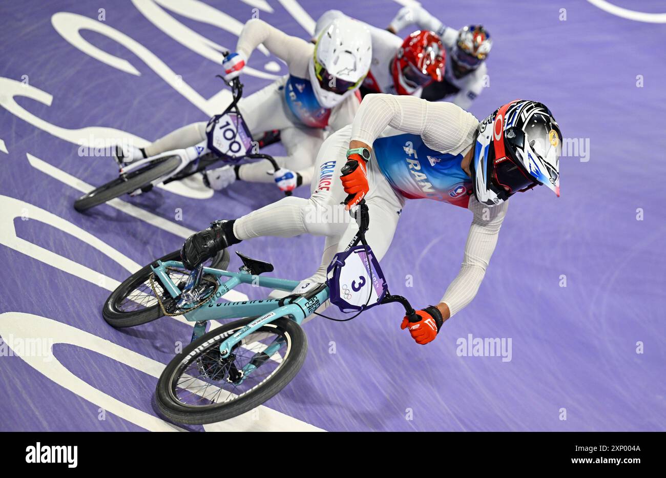 Paris, France. 2nd Aug, 2024. Sylvain Andre (front) of France competes ...