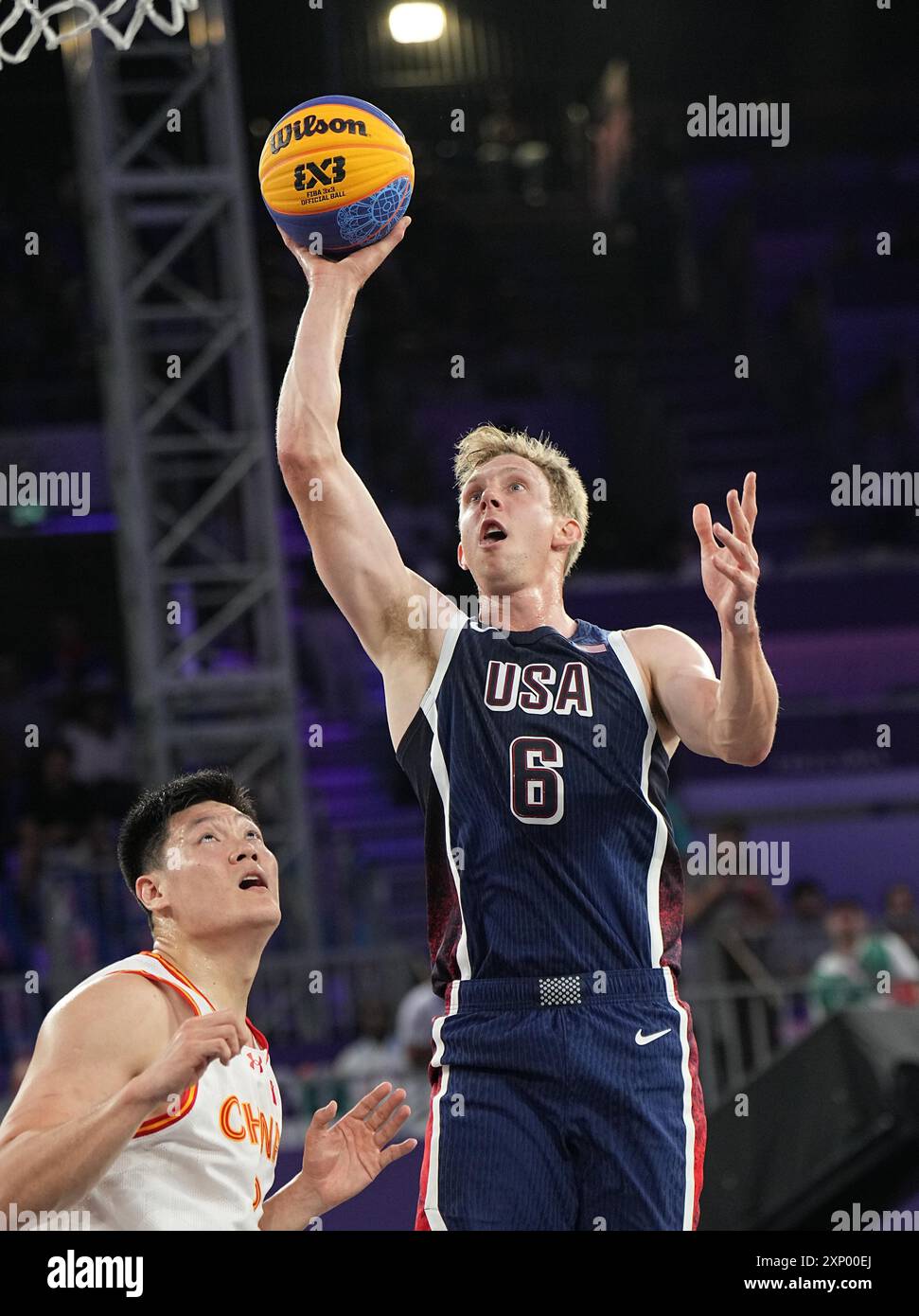 Paris, France. 2nd Aug, 2024. Canyon Barry (R) of the United States ...