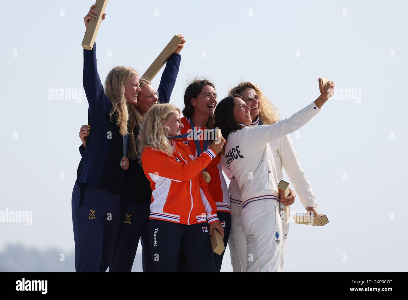 Marseille, France. 2nd Aug, 2024. Gold medalists Odile van Aanholt (3rd ...
