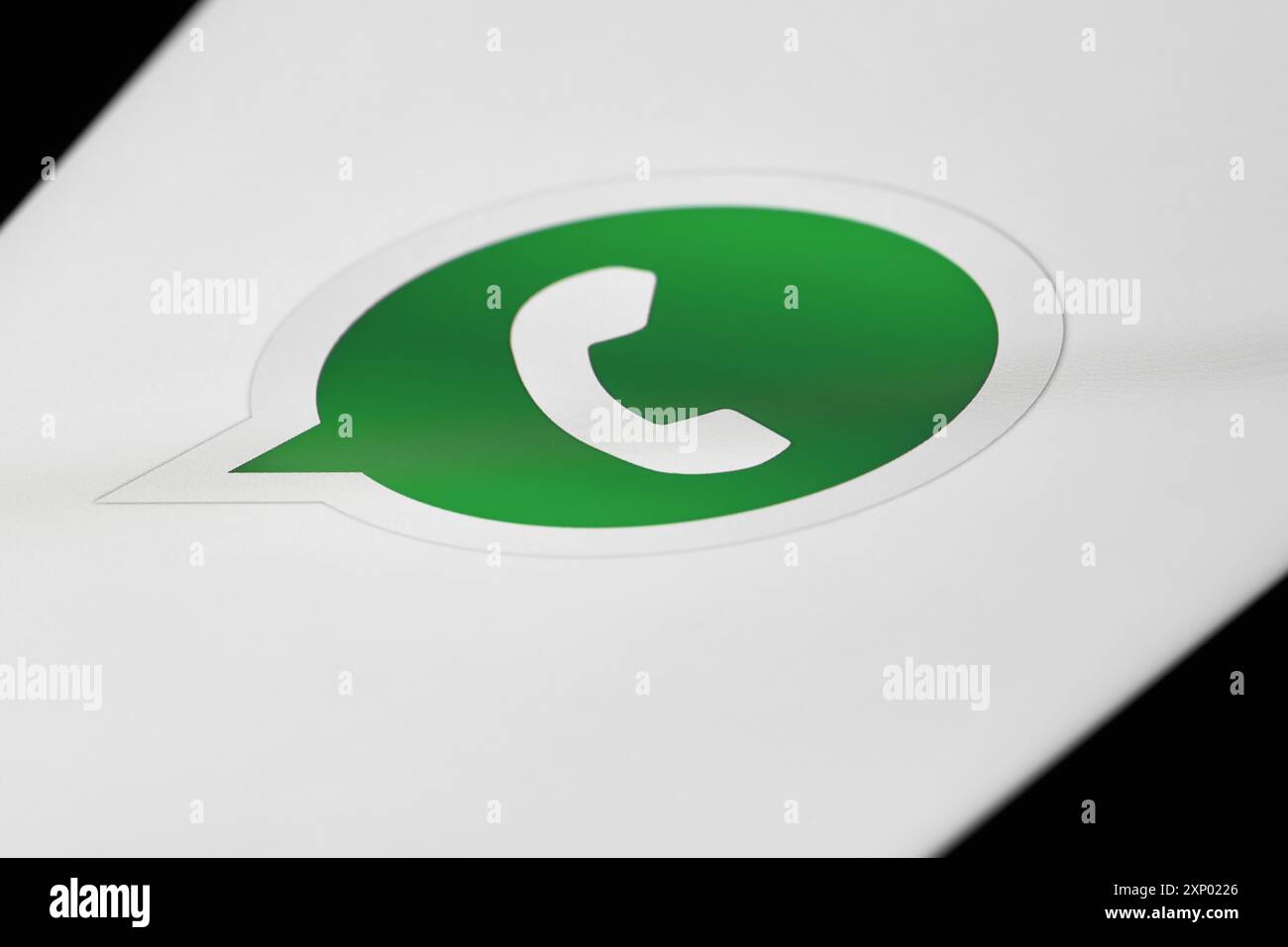 Whatsapp symbol hi-res stock photography and images - Alamy