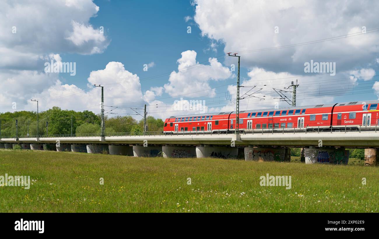 Regional rail train hi-res stock photography and images - Alamy