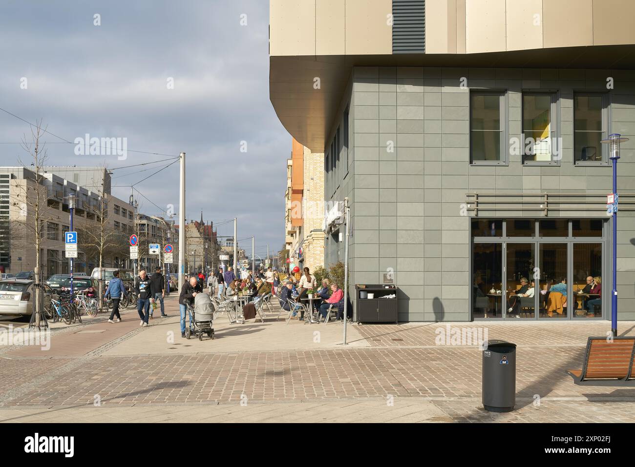 Newly built cathedral quarter in Magdeburg with new flats and shops ...