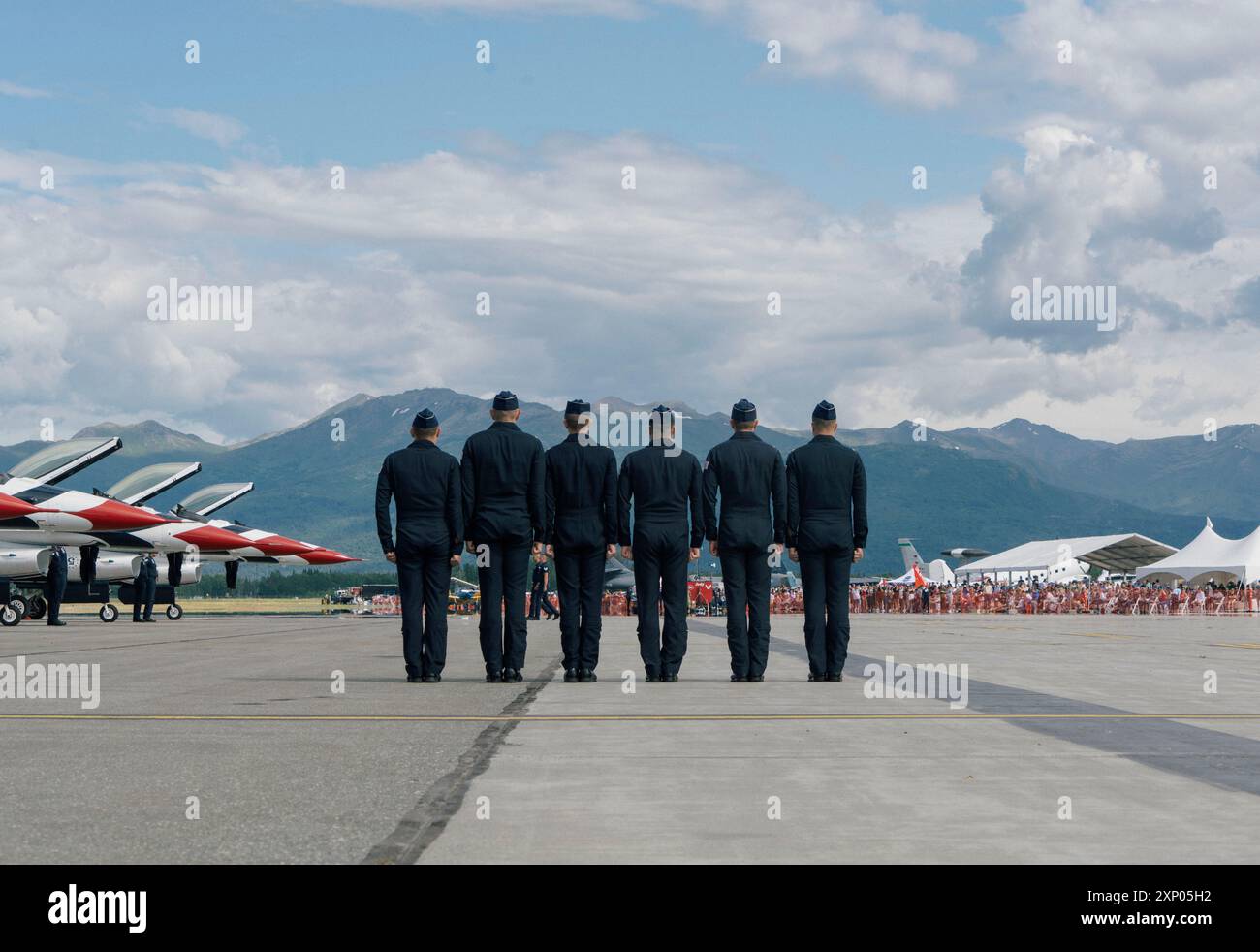 The United States Air Force Air Demonstration Squadron "Thunderbirds ...