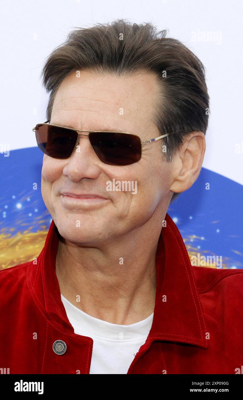 Jim Carrey at the Los Angeles premiere of 'Sonic the Hedgehog' held at ...