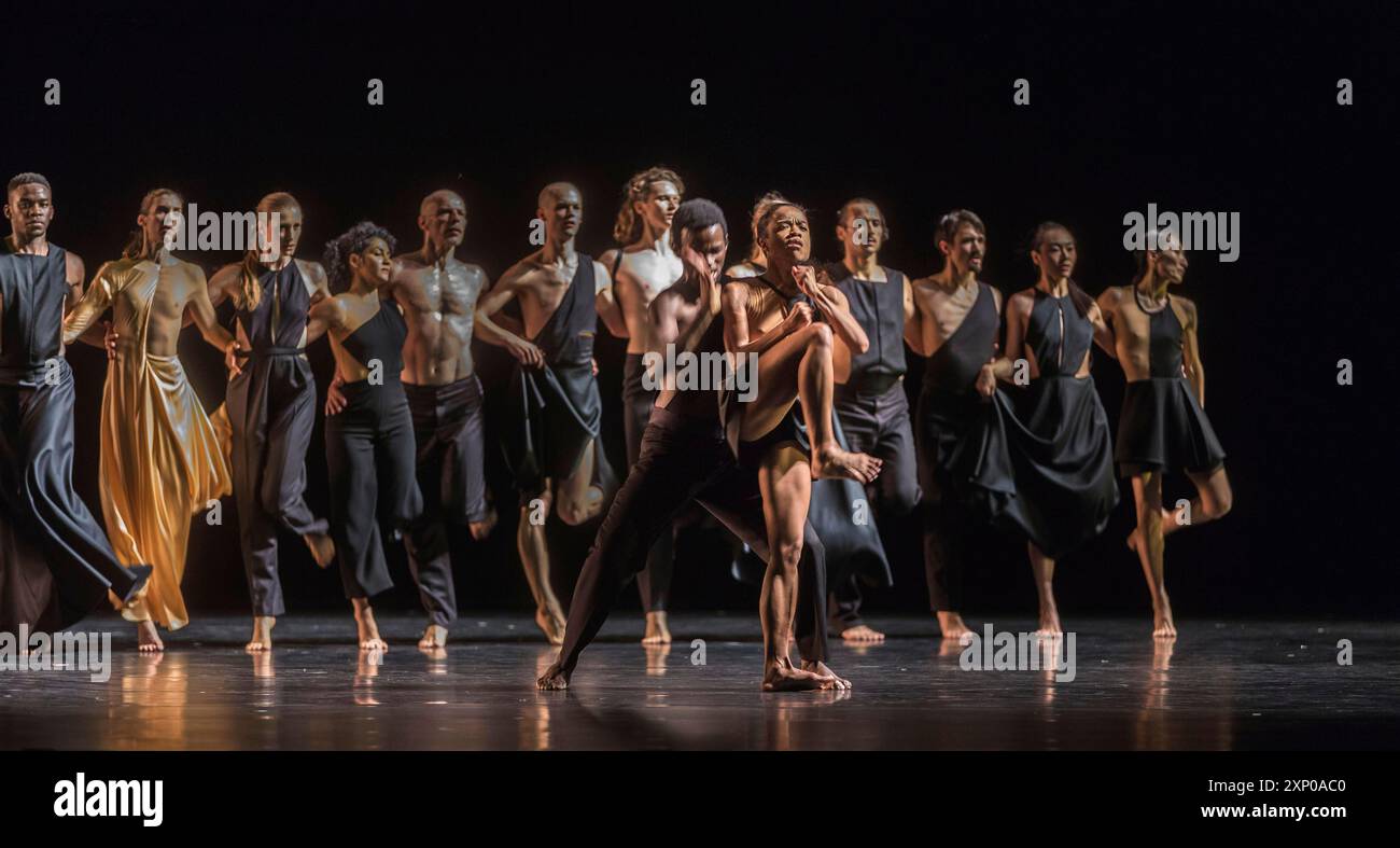 Staatsballett Berlin in co-production with Sasha Waltz Guests: SYM ...