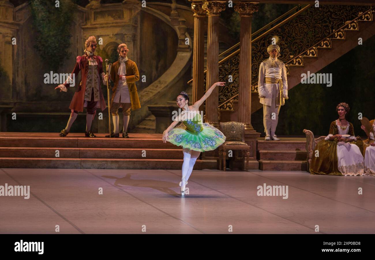Sleeping Beauty (Berlin State Ballet Stock Photo - Alamy