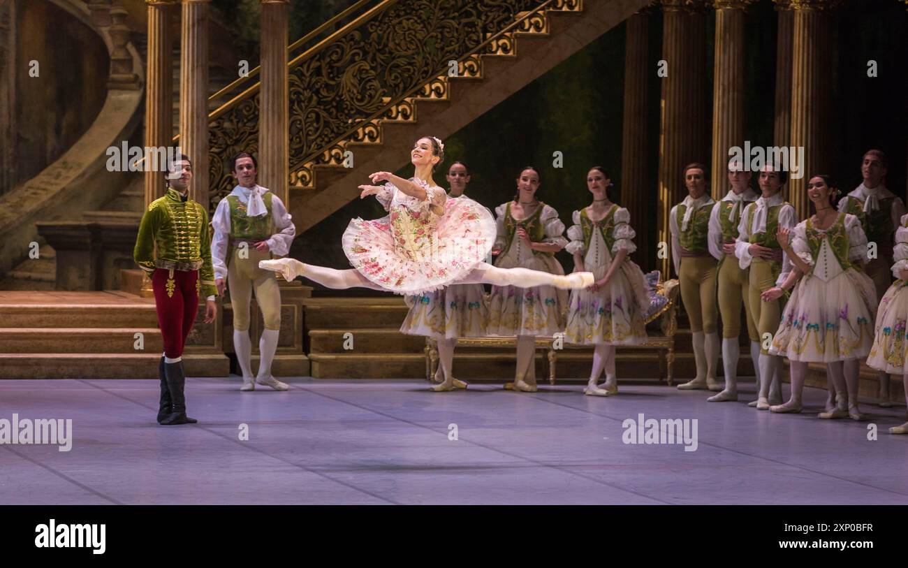 Sleeping Beauty (Berlin State Ballet Stock Photo - Alamy