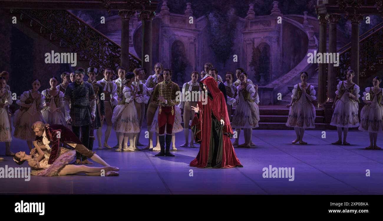 Berlin state ballet hi-res stock photography and images - Alamy