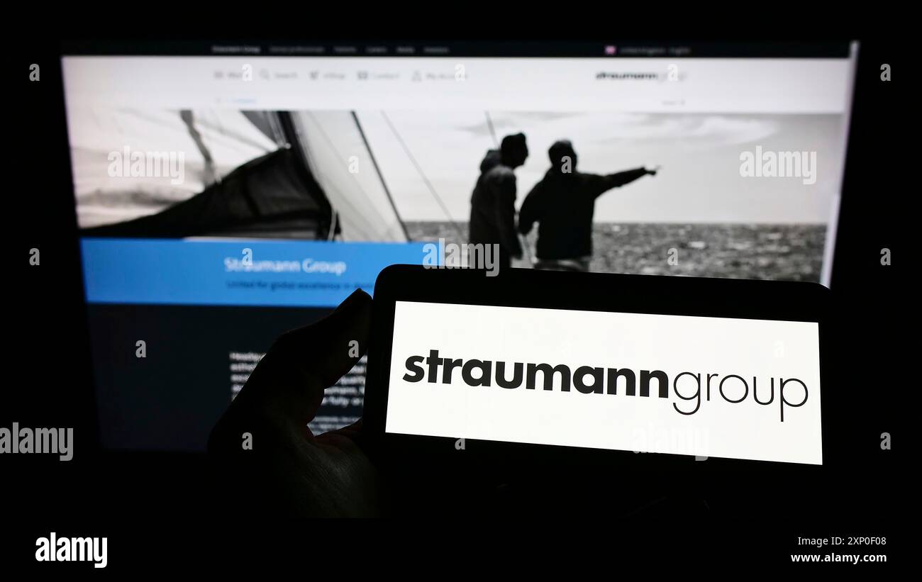Straumann logo hi-res stock photography and images - Alamy