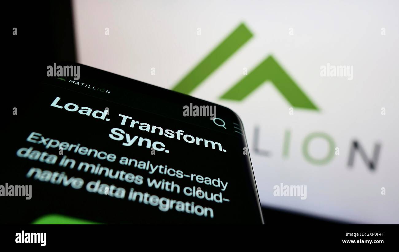 Matillion logo hi-res stock photography and images - Alamy
