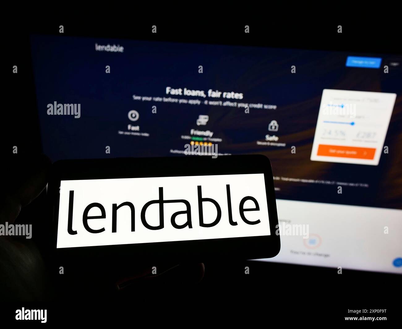Lendable logo hi-res stock photography and images - Alamy