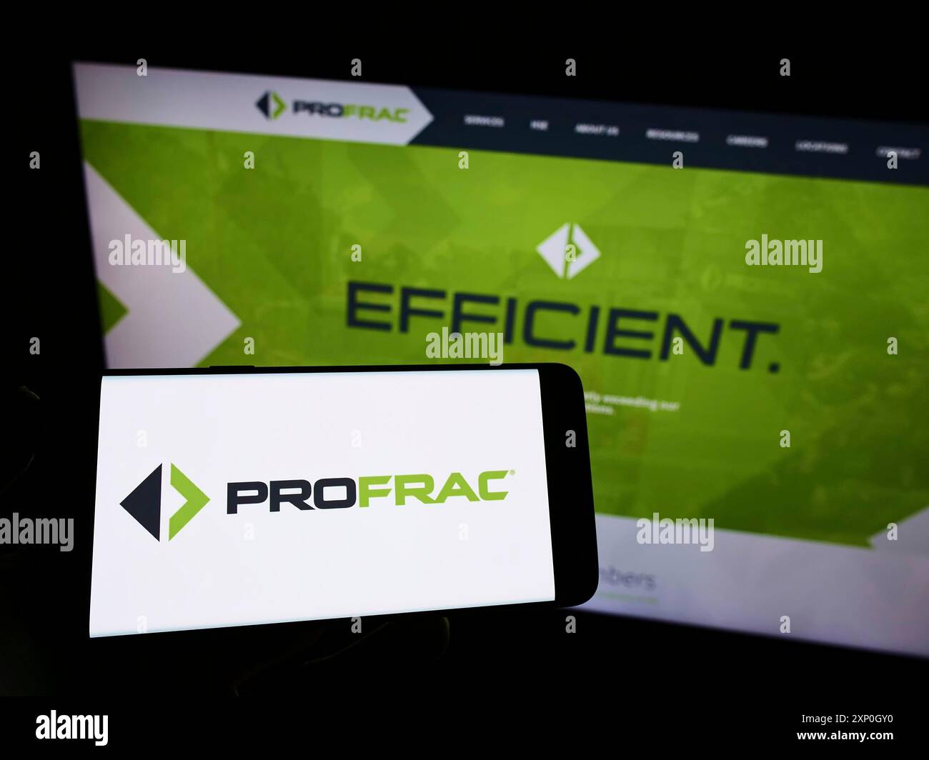 Profrac holding hi-res stock photography and images - Alamy