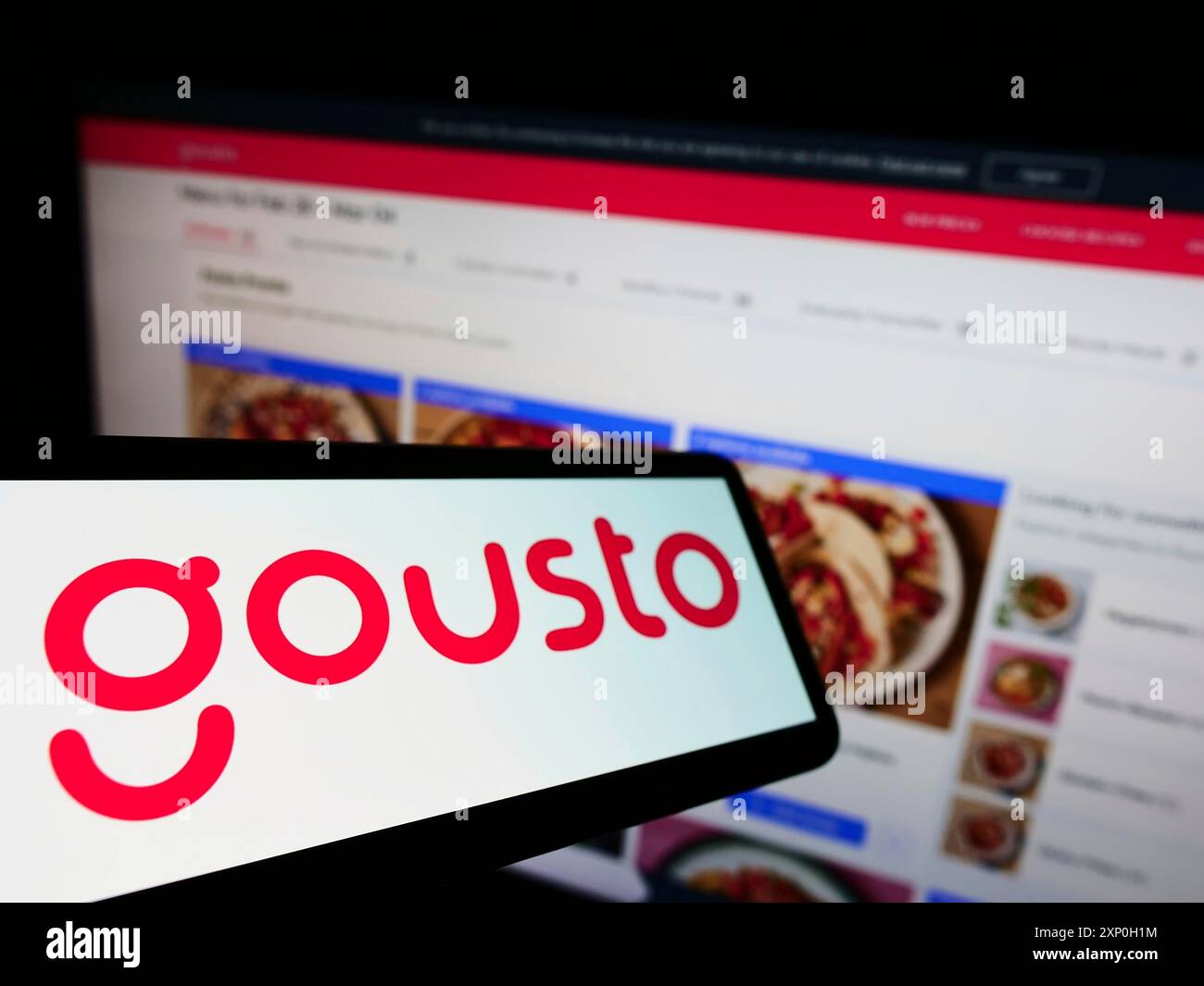 Gousto box hi-res stock photography and images - Alamy