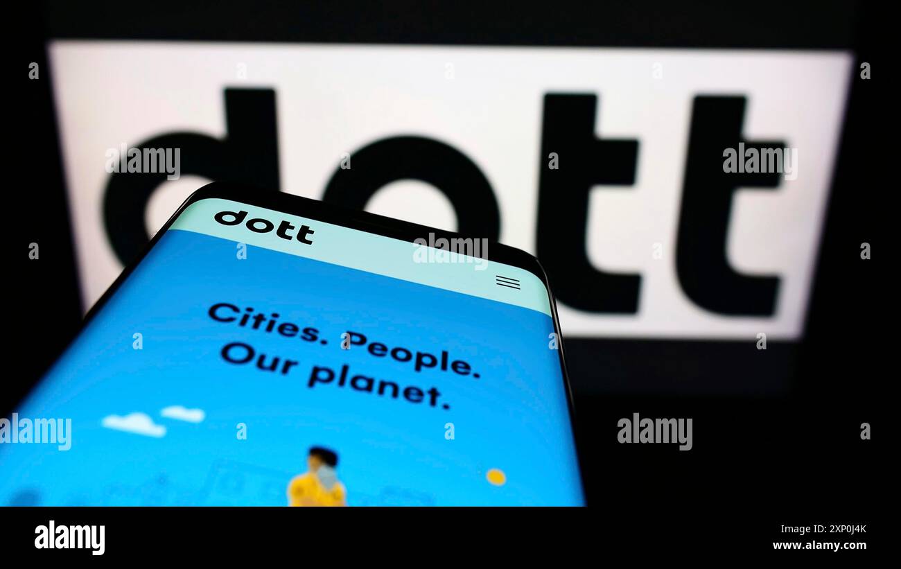 Stuttgart, Germany, 02-05-2022: Smartphone with website of Dutch ...