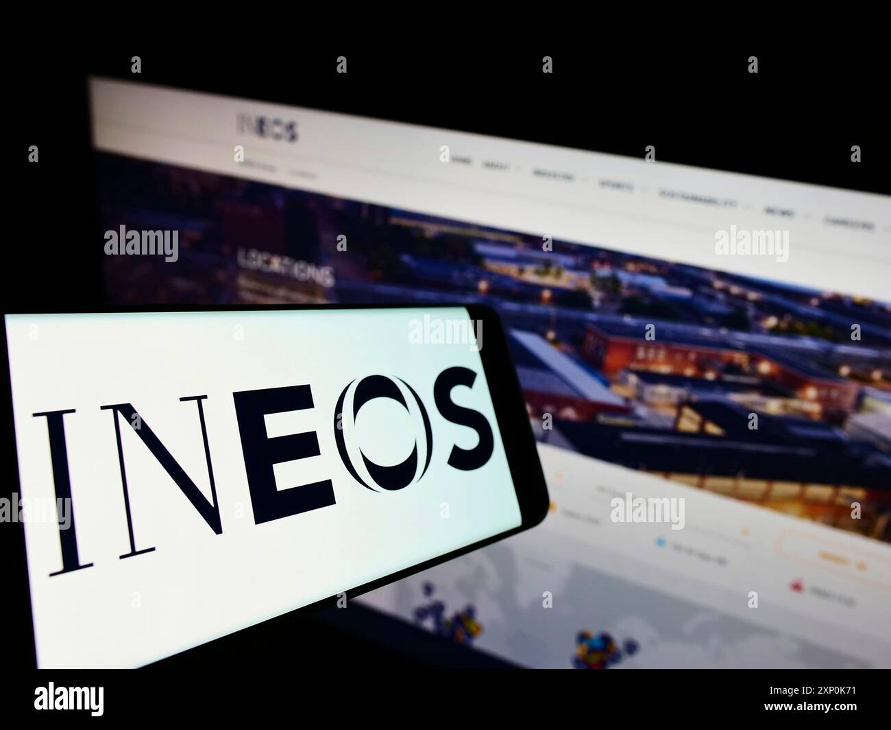 Ineos logo hi-res stock photography and images - Alamy