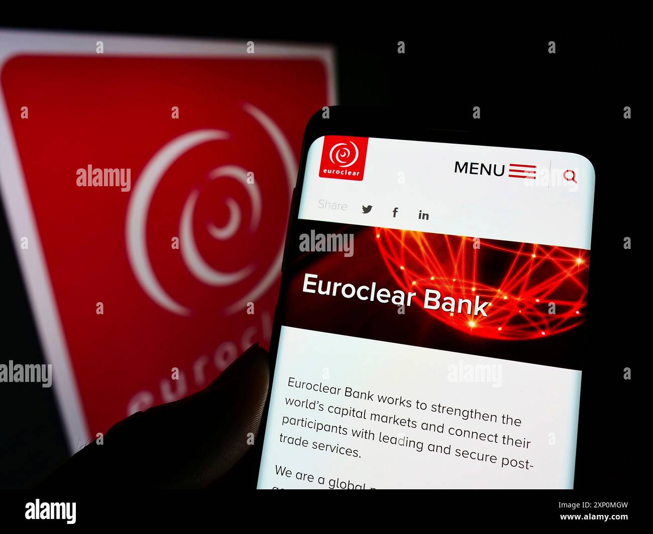 Euroclear logo hi-res stock photography and images - Alamy