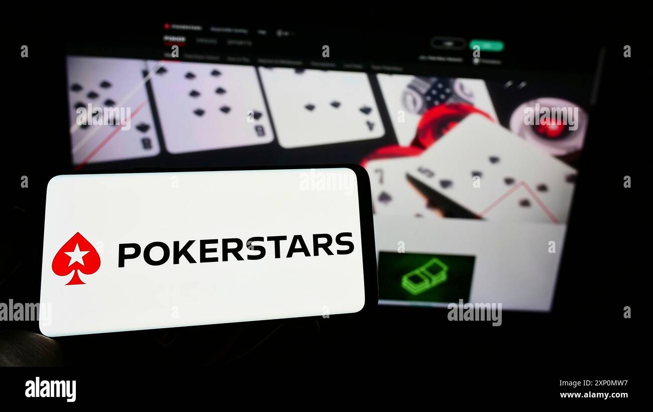 Cardroom hi-res stock photography and images - Alamy