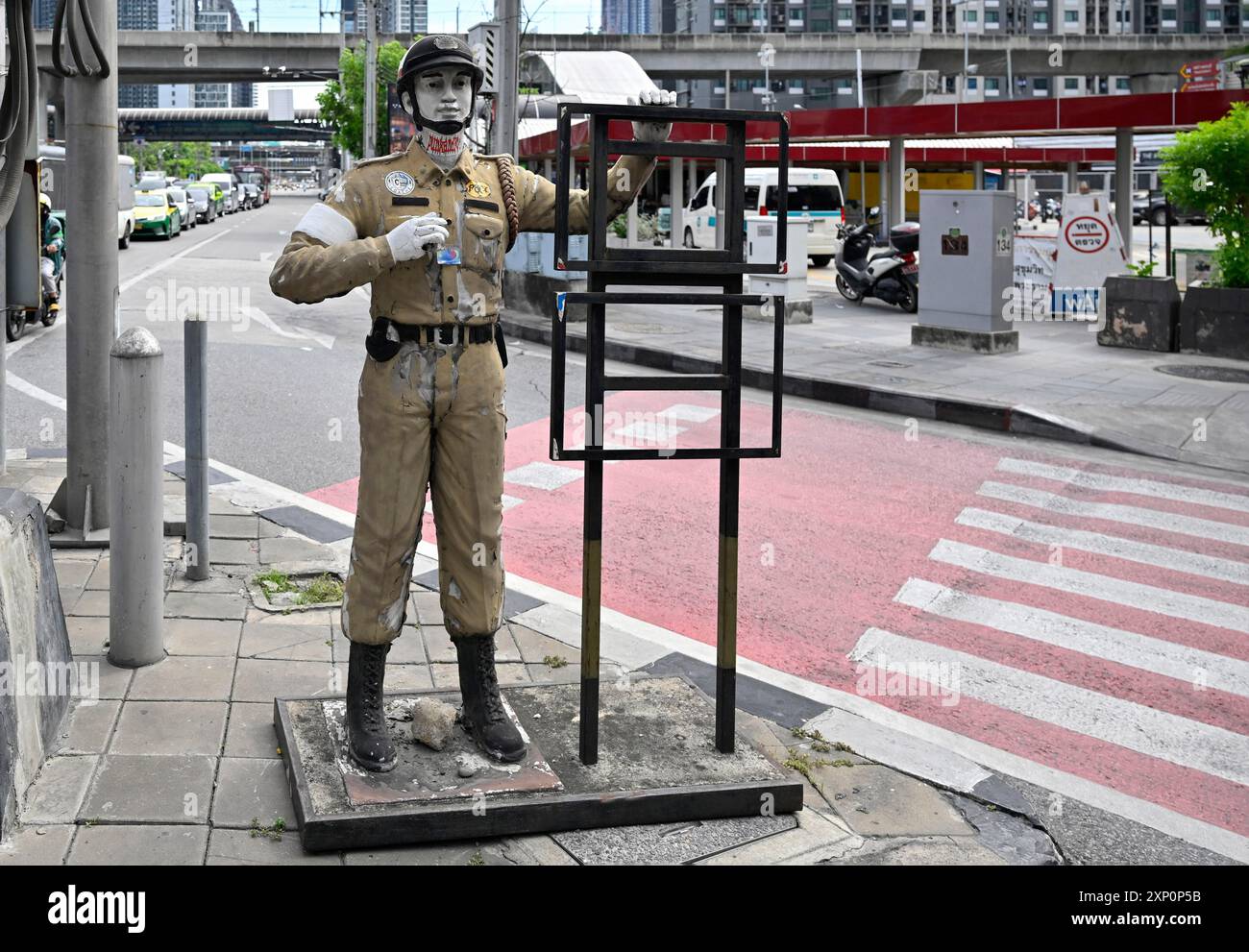 Fake police man hi-res stock photography and images - Alamy