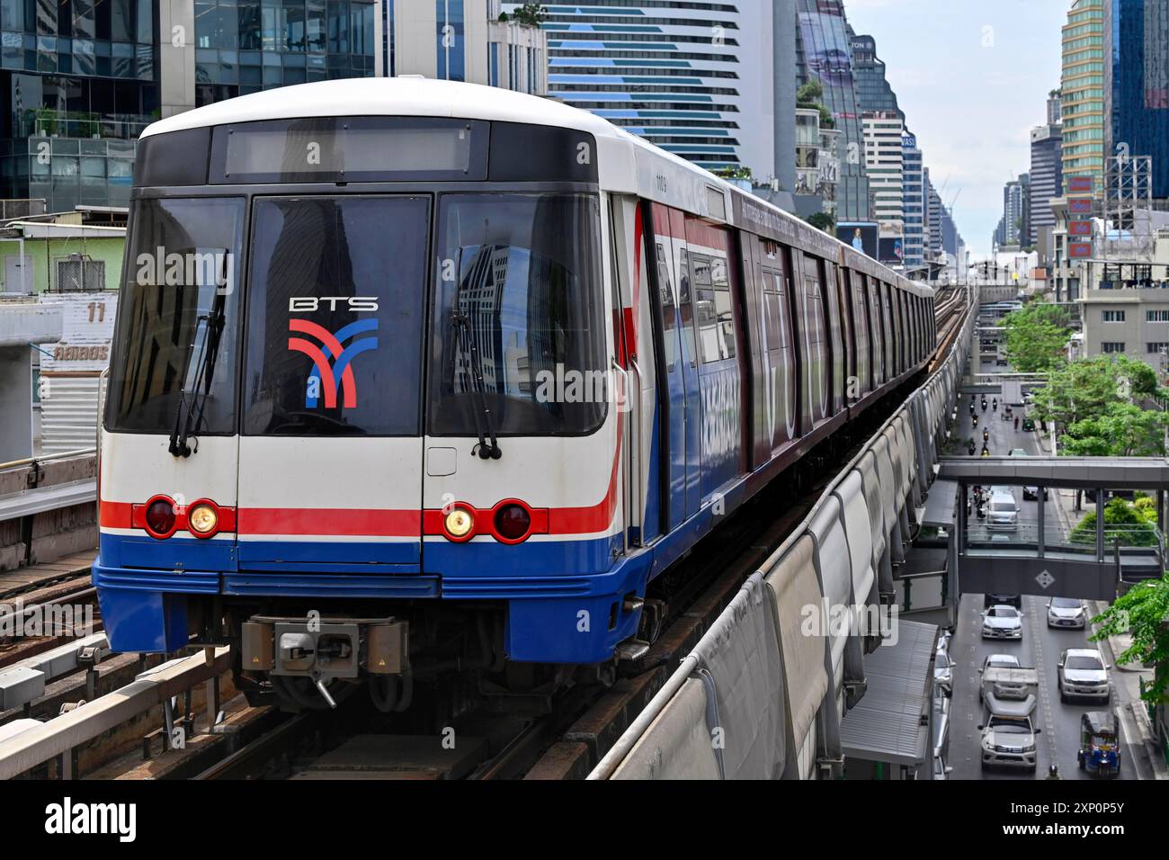 Bangkok city train hi-res stock photography and images - Alamy