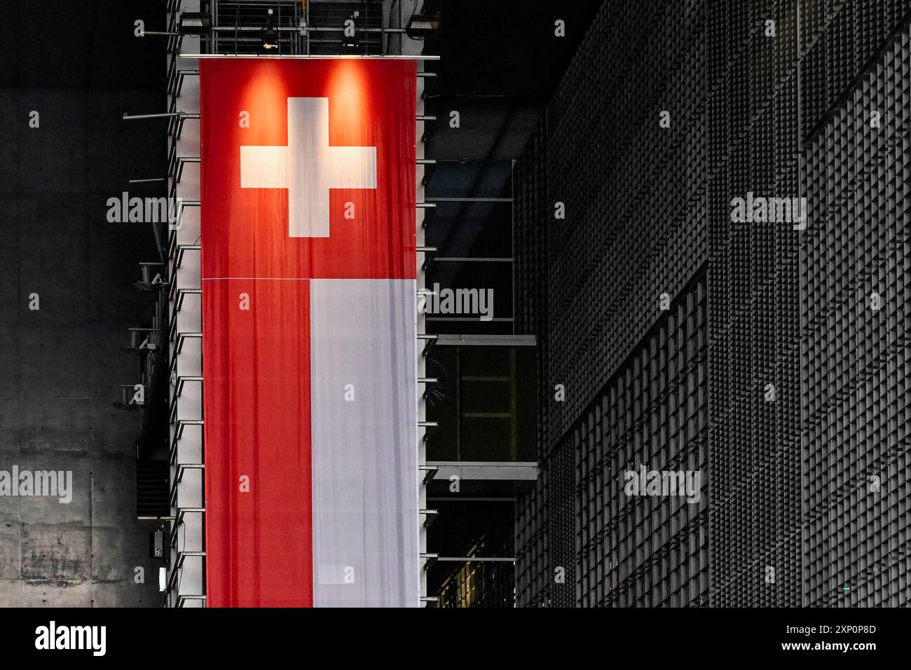 Swiss white cross hi-res stock photography and images - Alamy