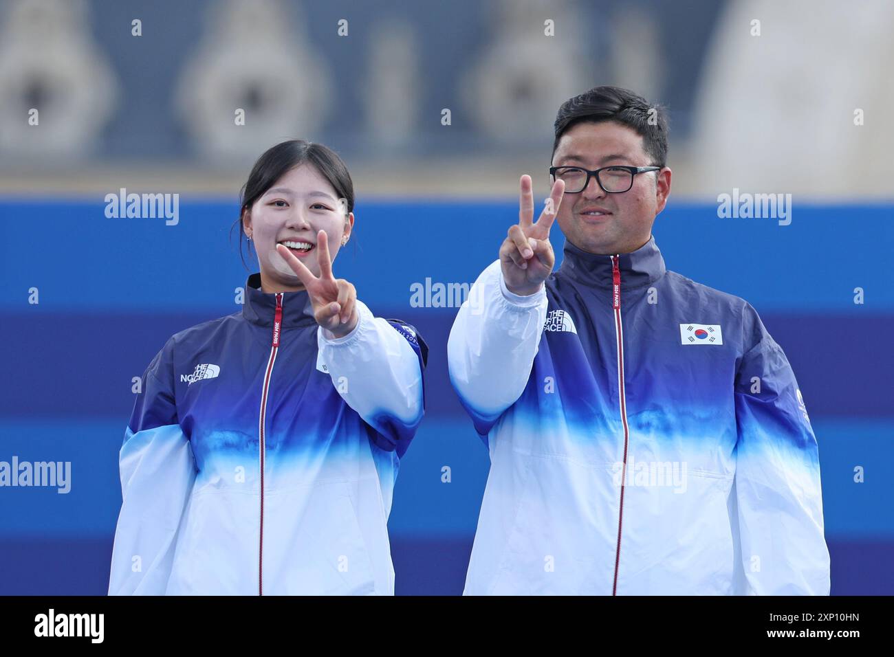 03rd Aug, 2024. Archers win gold Kim Woo-jin (R) and Lim Si-hyeon of ...