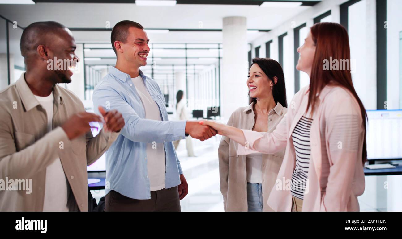 Hands clapping overhead hi-res stock photography and images - Alamy