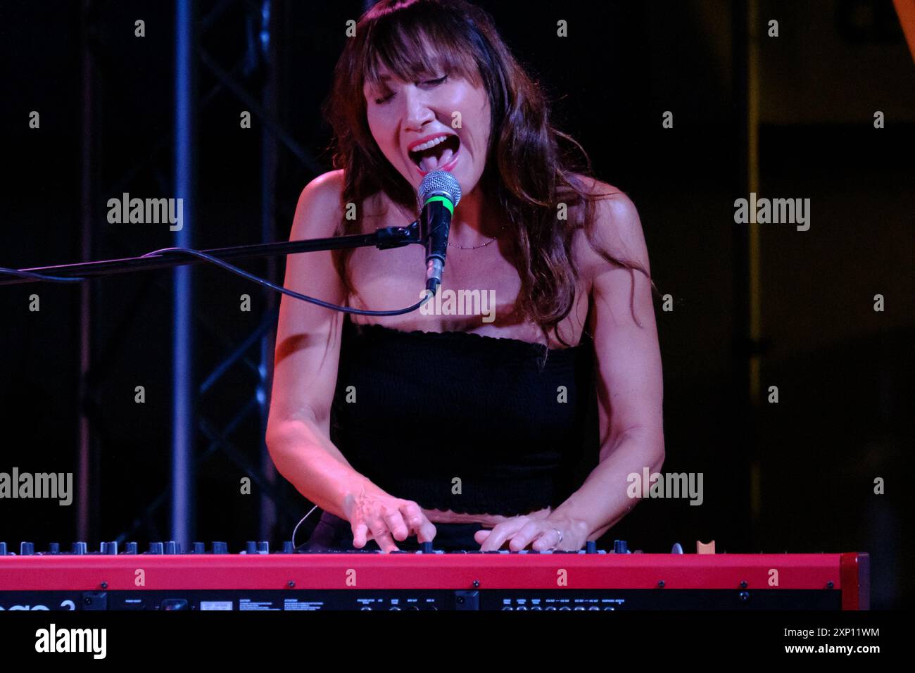 Marina rei singer hi-res stock photography and images - Alamy