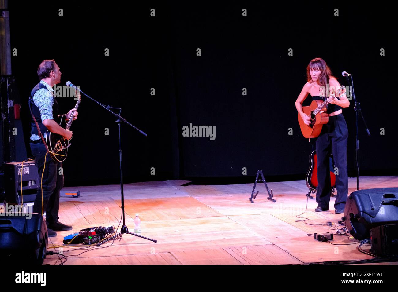 Marina rei singer hi-res stock photography and images - Alamy