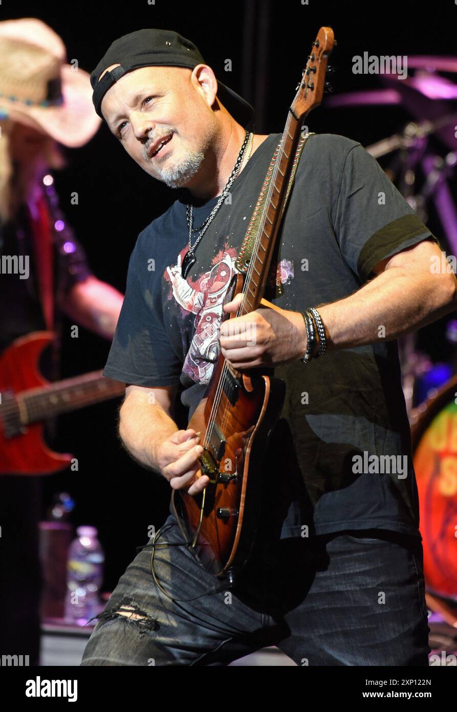 Sc. 02nd Aug, 2024. Jefferson Starship, Jude Gold on stage for Dave ...